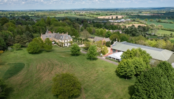 Longborough Festival Opera